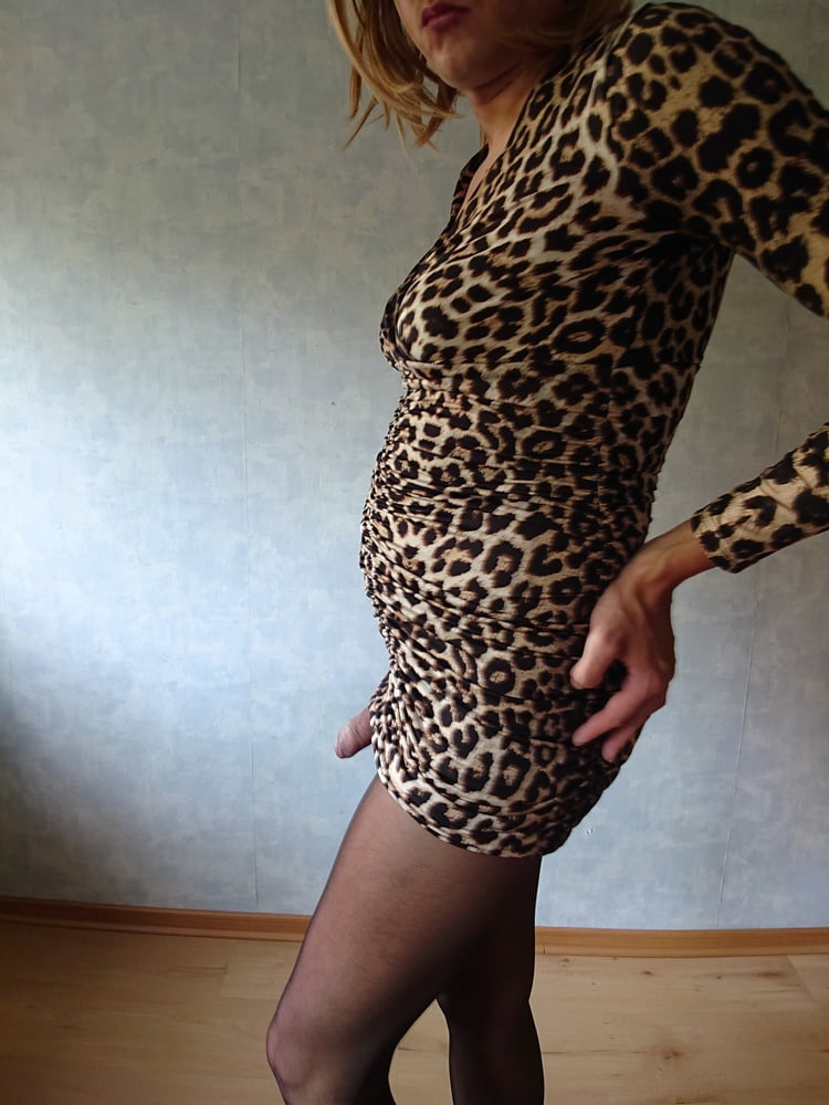 Sexy Crossdresser In Stiletto Heels And Leopard Dress 15 Pics Xhamster 7271