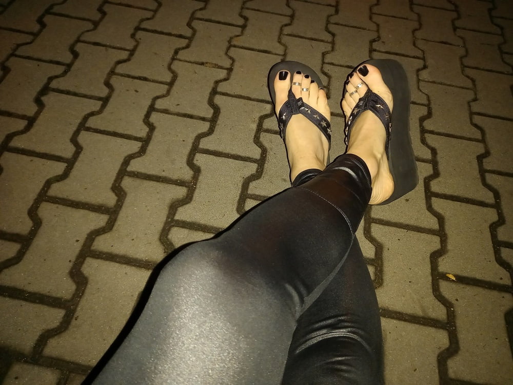 Platform Flip Flops 26 Pics Xhamster