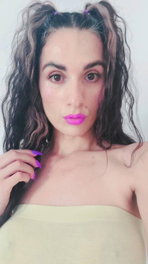 Purple 3 Pics Xhamster